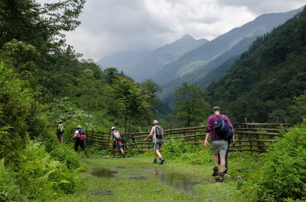 Ghandruk Loop: An hors d'oeuvre to the best hiking in Nepal - Fork and Foot